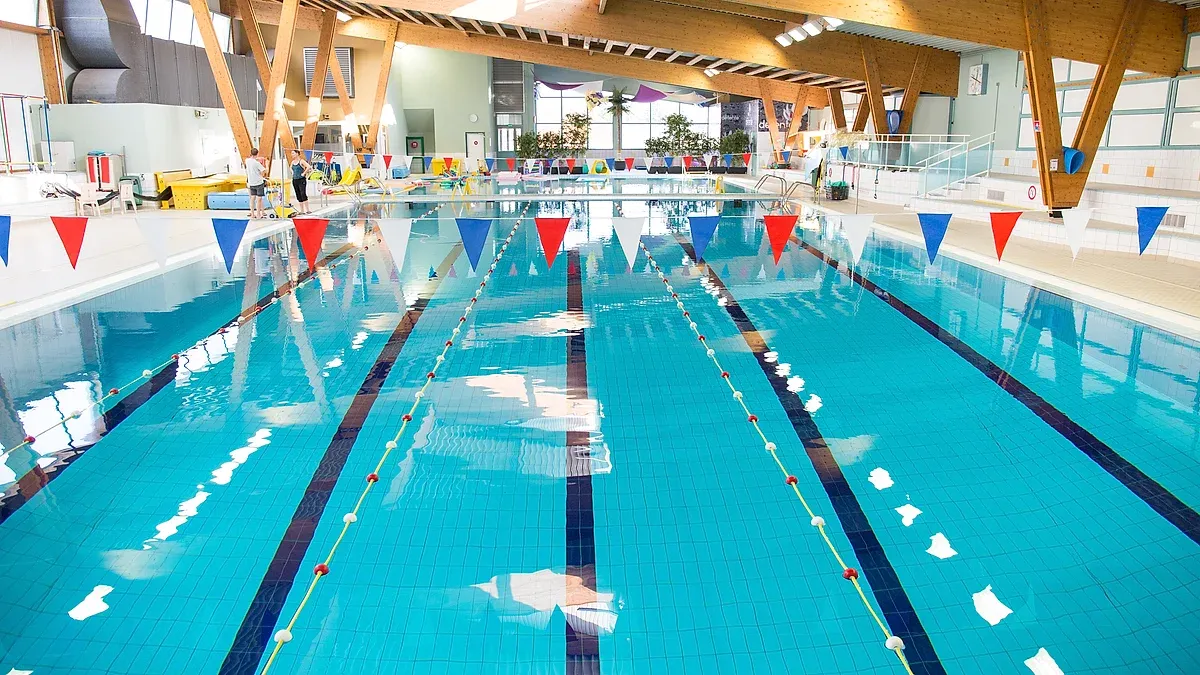 Piscine AquaSud de Saint-Cyprien Saint-Cyprien : Horaires, Tarifs et ...